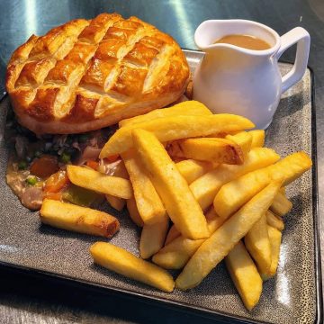 THE OLD INN – 11 Main Road, Hutton, Weston-super-Mare, BS24 9QQ